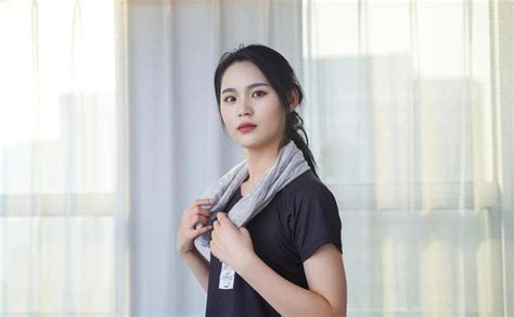 女性荷尔蒙分泌过多会有哪些反应 6park