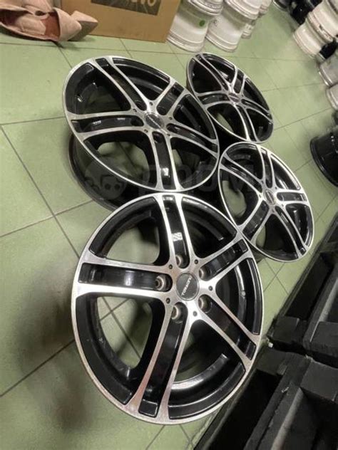 Красивые диски р16 5*114.30 в отличном состоянии, 16", 1 шт, 5x114.3 ...