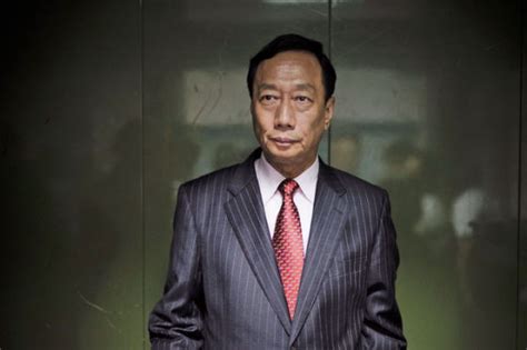 富士康老总郭台铭 富士康老板玩过的明星 随意云