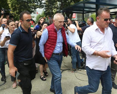 “spak Ska Asnjë Arritje” Ilir Meta Flet Pas Marrjes Në Pyetje Nga