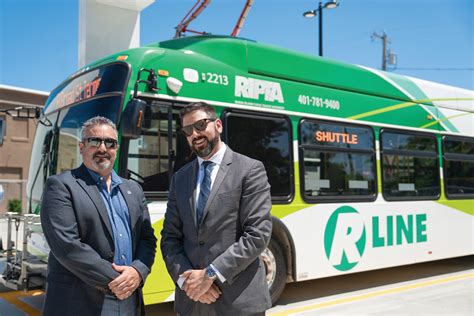 Ripta Plugs In Ris First In Line Electric Charge Cranston Herald