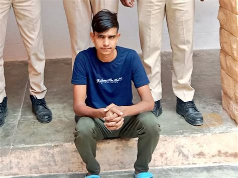 Accused Of Buying Stolen Gold Arrested चोरी का सोना खरीदने वाला आरोपी