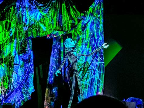 Whats This See The Nightmare Before Christmas Sing Along At Disneys