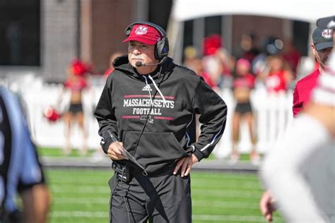Greenfield Recorder Umass Football After A Bye Week Minutemen Turn