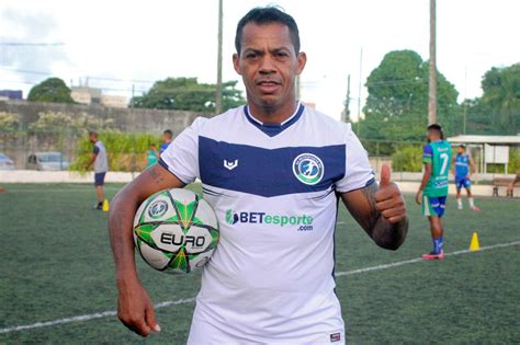 Aos 46 Anos Marcelinho Paraíba Fecha Com Time Pernambucano De Fut7