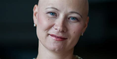 Mer Naken Enn Naken Framtidinordno