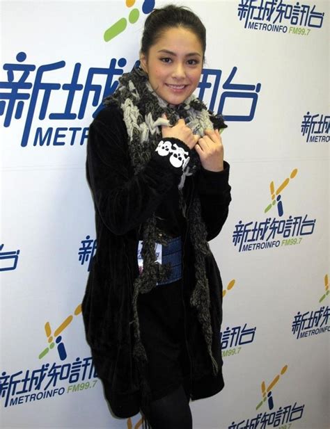 Foto Gillian Chung Tampak Seksi Di Depan Kamera Foto 2 Dari 20