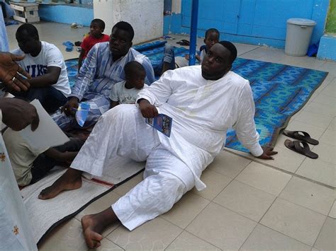 4photos Le Fils Du Président Macky Sall En Visite à Lempire Des Enfants