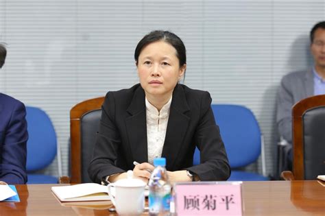 张家港市李炳龙副书记一行来校调研 科技产业处