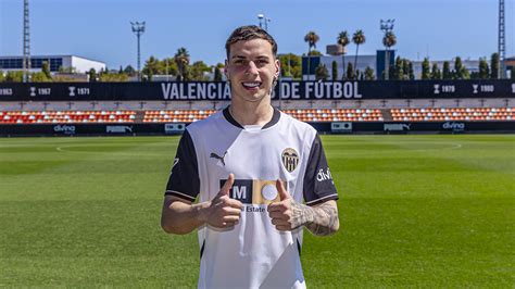 COMUNICADO OFICIAL DANIEL PAULINO Valencia CF