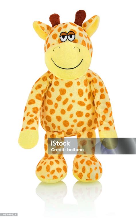 기린 Plushie 인형 그림자 반사와 흰색 배경에 고립 흰색 배경에 기린 봉 제 인형된 인형입니다 색된 인형된 기린 장난감입니다 노란 기린입니다 0명에 대한 스톡 사진 및