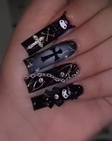 Long Black Nails Black Nails With Glitter Bad Nails Bling Nails