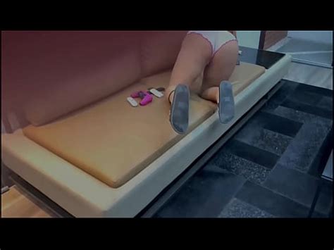 ESPIANDO A CHICA CON EL LENTE DE LA CAMARA XNXX COM