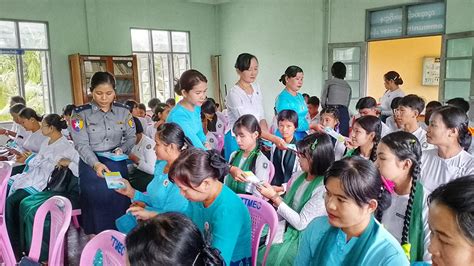 လူကုန်ကူးမှုတိုက်ဖျက်ရေးနေ့ အထိမ်းအမှတ် အသိပညာပေး ဟောပြောပွဲ၊ နံရံကပ
