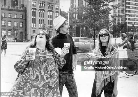 Mama Cass Elliot Photos And Premium High Res Pictures Getty Images