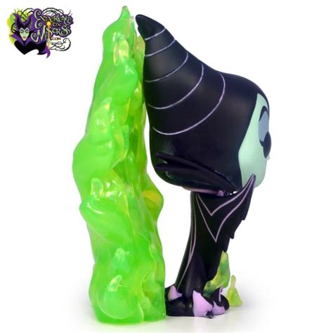 Funko Disney Pop Glow In The Dark Vinyl Figure 232 Maleficent In