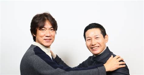 대학동기 홍명보·염경엽 “내년에도 우승감독 됩시다”
