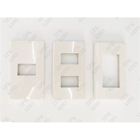 ฝาพลาสติก หน้ากาก Abs 1ช่อง 2ช่อง 3ช่อง 4ช่อง 5ช่อง 6ช่อง 1ช่องกราวด์เดี่ยว ฝาปิดทึบ ซีเบิร์ก