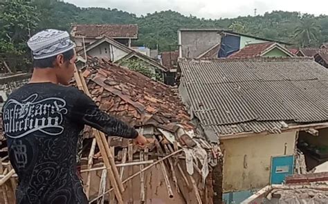 Satu Warga Cianjur Meninggal Tertimpa Sisa Tembok Rumah Terdampak Gempa