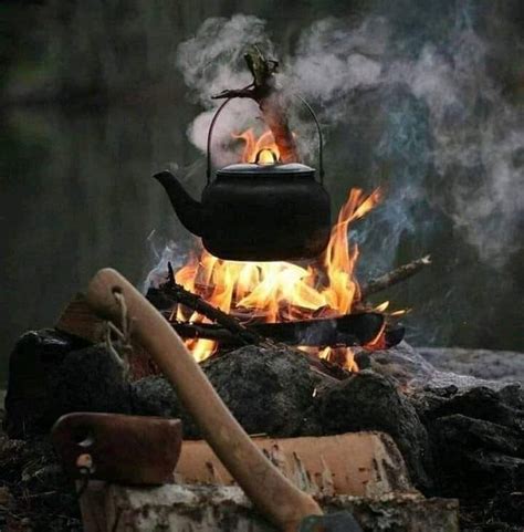 Передаётся что Али ибн Абу Талиб да будет доволен им Аллах сказал «Каждый раз когда люди