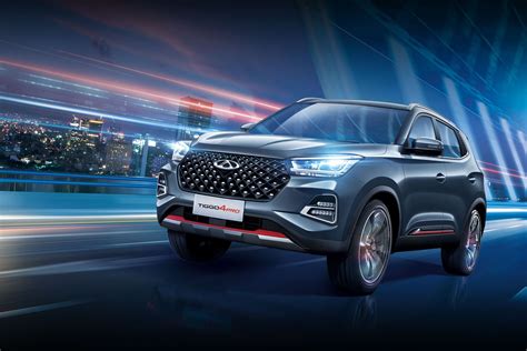 Chery Tiggo 4 Pro 2025 фото в новом кузове салон вид снаружи багажник