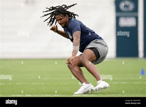 Penn State Linebacker Curtis Jacobs Runs A Drill During The Ncaa