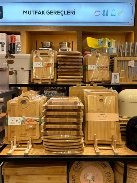 Сар шинээр Ару Дана ХХК Амьд малын захиалгын үйлчилгээ