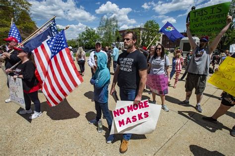 Photo Gallery คอลัมน์ “นอกหน้าต่าง” ข่าวปลอมที่ทำให้อเมริกันชนกลัวว่าจะเป็นหมันมีลูกไม่ได้