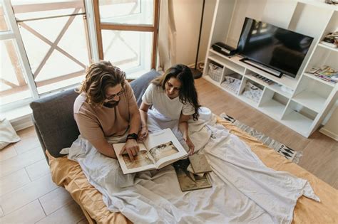 Revive Intimacy 4 Ways To End A Sex Drought Brit Co