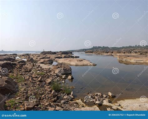 Tapi River Geological Structure Rocks Stock Photo Image Of Tower