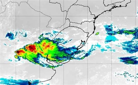 Chuva Excessiva Causa Transtornos Na Argentina