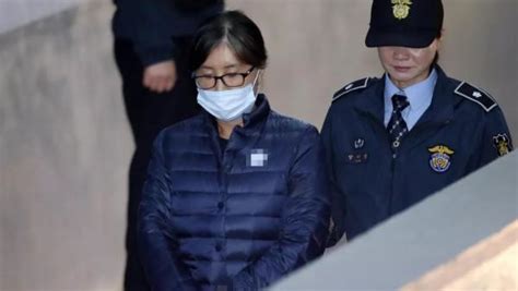 崔顺实干政案终审：获刑18年罚款200亿韩元world湃澎湃新闻 The Paper
