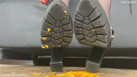 Food Crush Heeled Shoes Worship Spitting And Humiliation Yokai Goddess