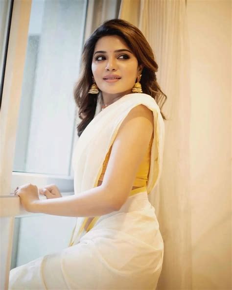 Cute Indian Girls In Saree Hd Images 139