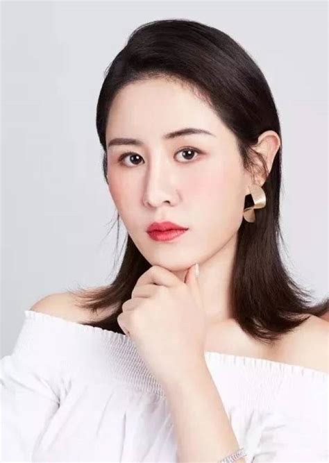 通勤妆五分钟适合第2页大山谷图库