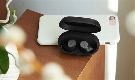 True Wireless Earbuds With Jabra MultiSensor Voice Jabra Elite 7 Pro