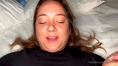 Watch Swamsuit Bed Swimsuit Vintage Porn Spankbang