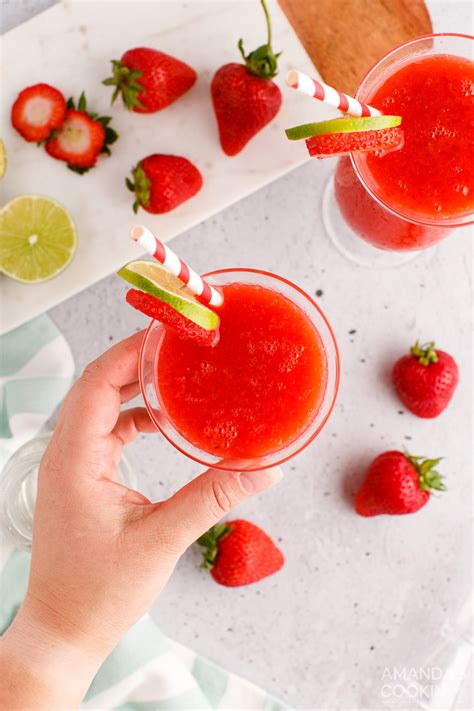 Strawberry Daiquiri Amandas Cookin Cocktails