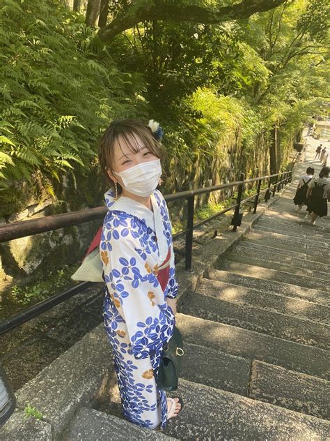 東北大学学友会競技舞踏部競技ダンス部 【2023新歓】 On Twitter 部員紹介 3年 文学部 かりん 専攻 ラテン