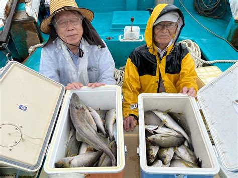 イサギ狙いで良型マダイをゲット！ つりそく（釣場速報）