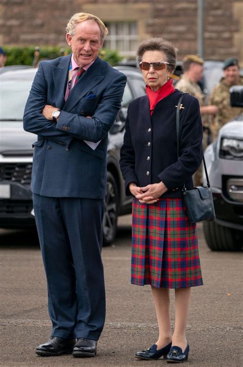 Princess Anne Rocks Knee Length Tartan Skirt For Special Outing Hello