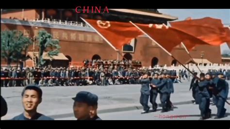 2010年俄罗斯海军狂虐索马里海盗珍贵影像，舰炮近防炮轮番招呼，不愧是战斗民族 Bilibilib站无水印视频解析——yiuios易柚斯