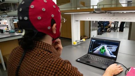 Universal Brain Computer Interface Lets People Play Games With Just