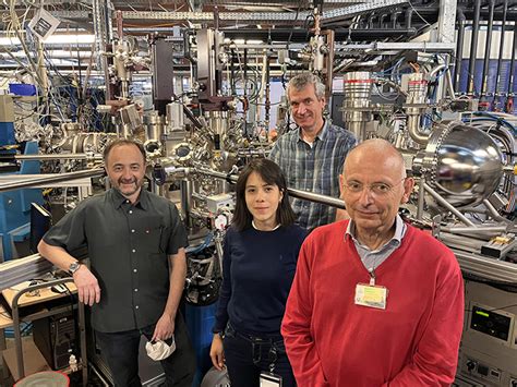 The Cabrera Mott Model Of Metal Oxidation Confirmed More Than 70 Years