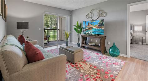 Available One Two And Three Bedroom Apartments In Davie Fl The Palms