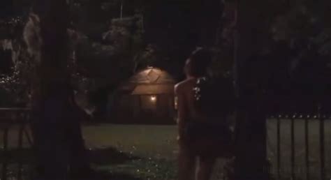 Enf thrown outside naked ThisVid 中文