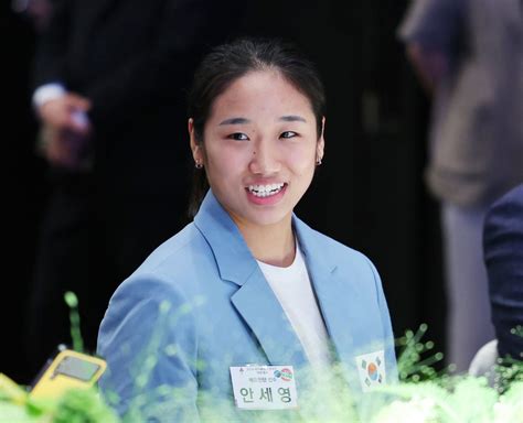 안세영 세계배드민턴연맹 선정 올해의 여자 선수