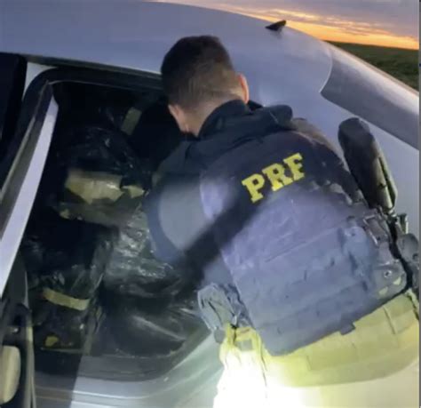 Mais De 13 Tonelada De Maconha é Apreendida Pela Prf Em Dois Veículos