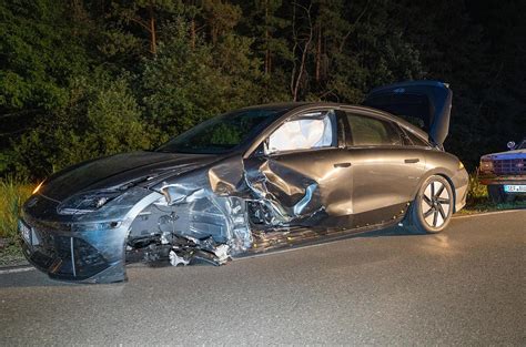 Zwischen Pommersfelden Und Hirschaid Verkehrsunfall Im Landkreis