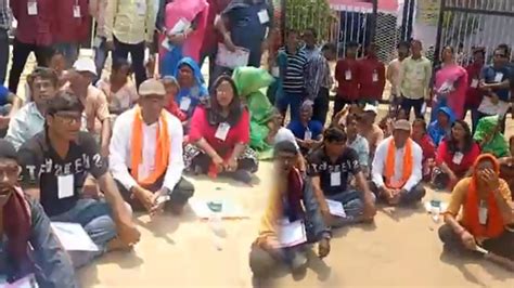 Diamond Harbour ‘অভিশাপ অভিষেক দূর হটো গণনার দিন ধর্নায় বসলেন Bjp